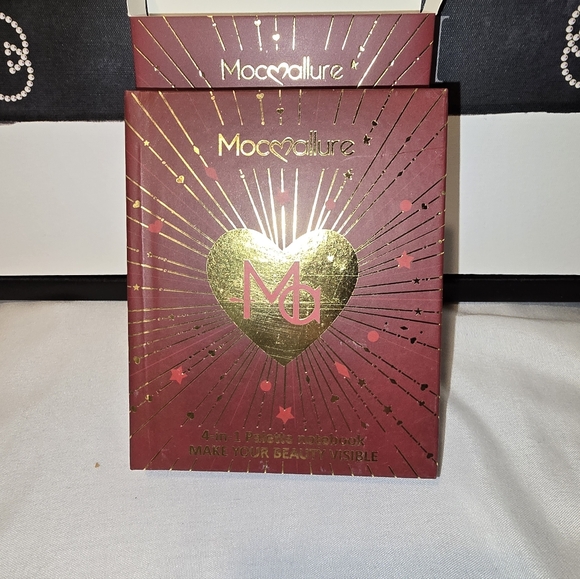 mocallure | Makeup | Mocallure Four In One Pallet Notebook | Poshmark